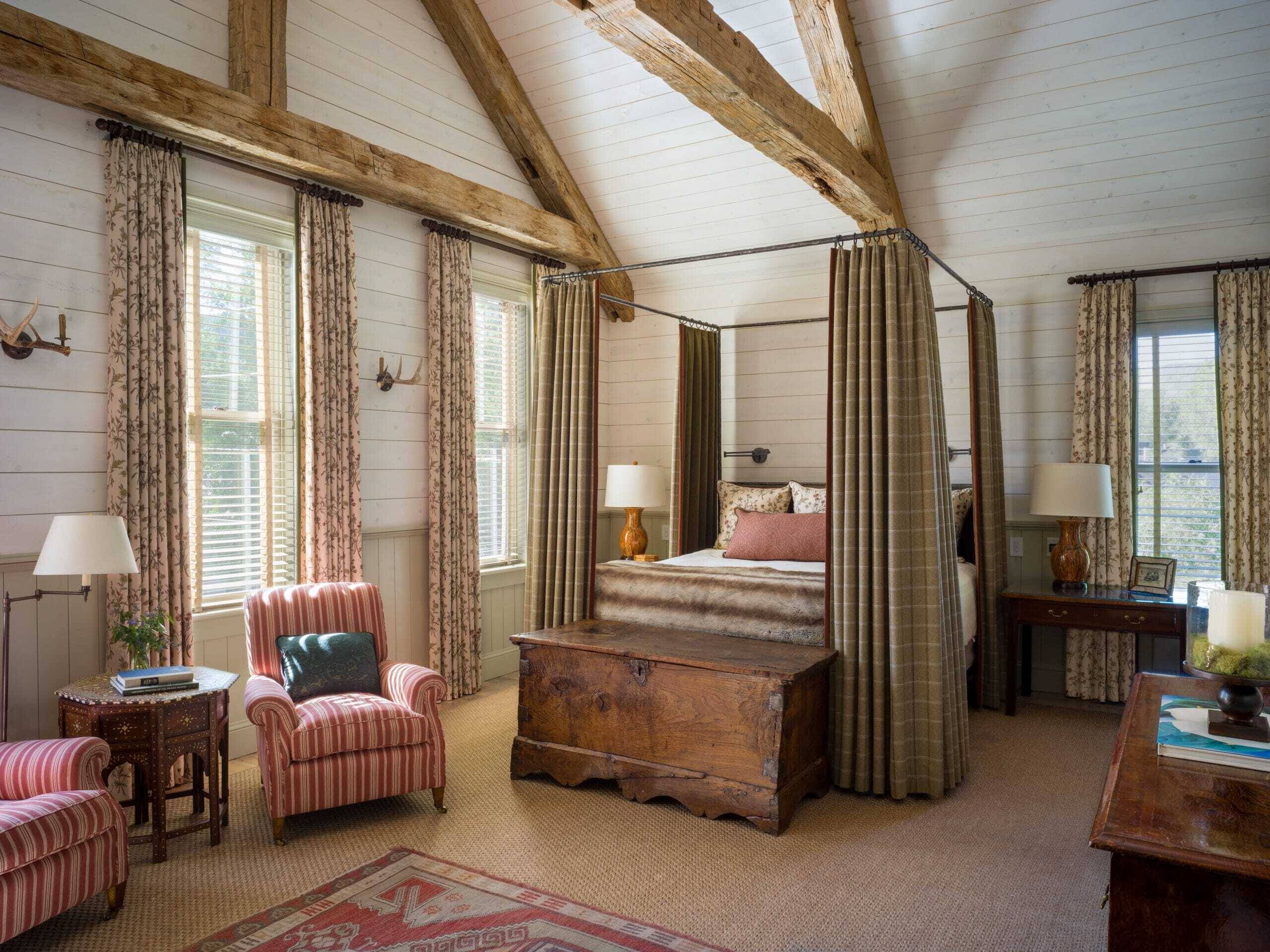 Scarp Ridge Lodge - SmartFlyer Luxury Colorado Ski Lodge Reviews